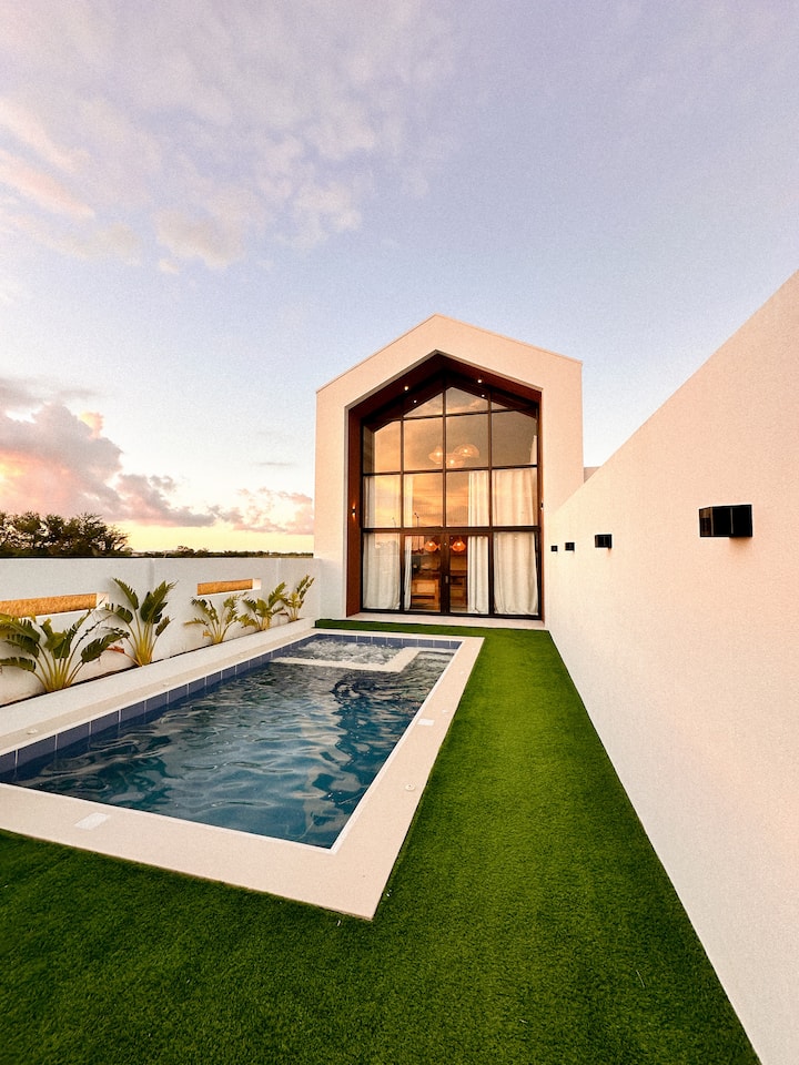 Private Villa Near The Beach (Twin Villa Front) - Vigan