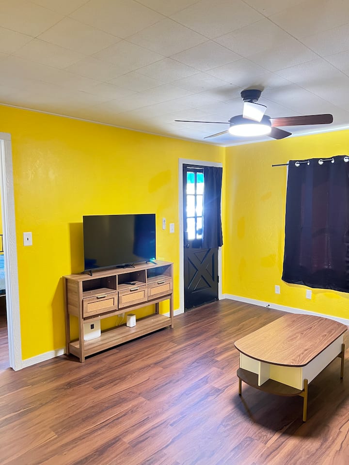 Pet Friendly/fastwifi/long Term Allowed - Oklahoma City