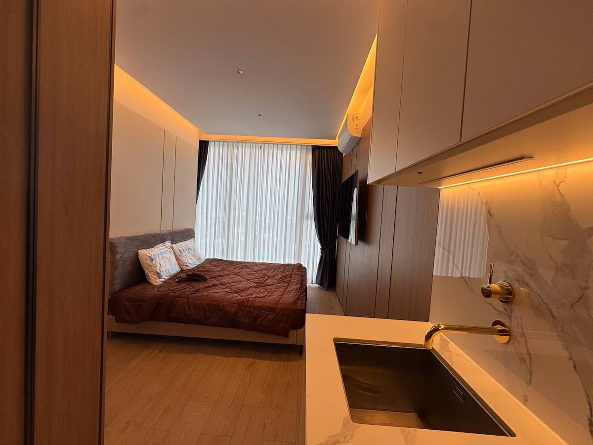 Das helle 8Z9E Vue Aston - Airbnb