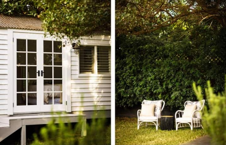 Beach Cottage - Moments From Manly - Collaroy