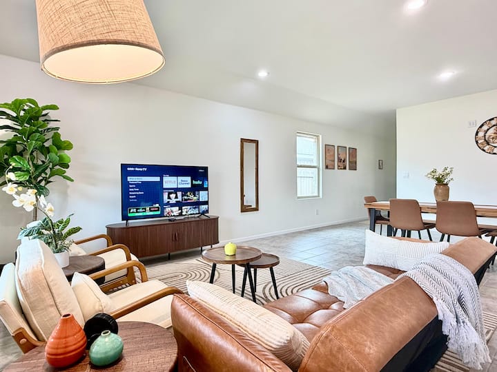 Luxury Dream - 5 Beds With Pro Coffee Bar - Odessa, TX