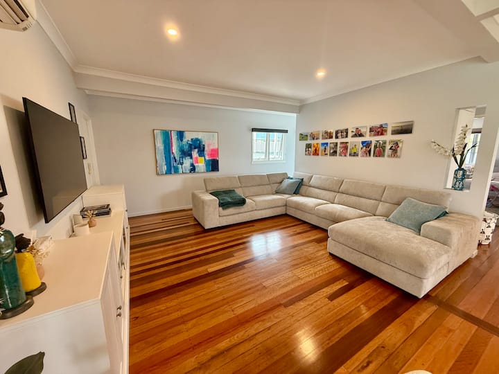 Family Friendly With Heated Pool & Sunset Views - Salisbury