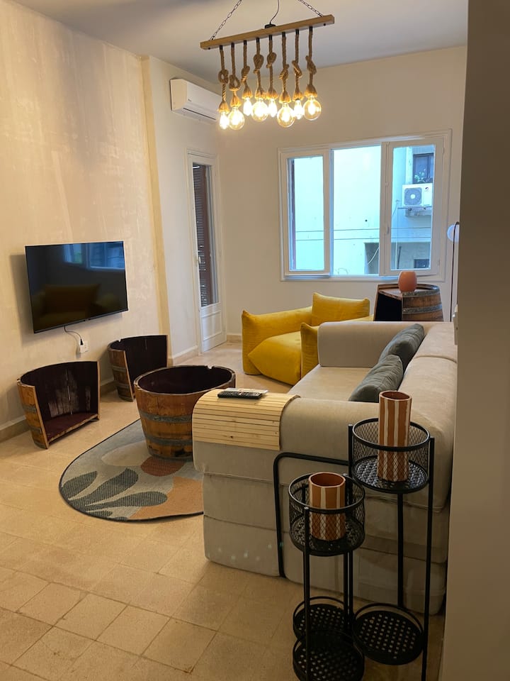 Writer’s House - A Cozy Refuge In Beirut - Beirut