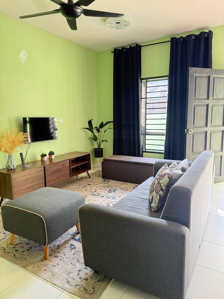 Dehouz 3 Homestay Pasir Gudang - Singapore Changi Airport (SIN)