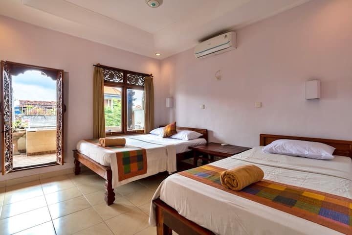 Guesthouse Triple Bed In Central Ubud - Ubud