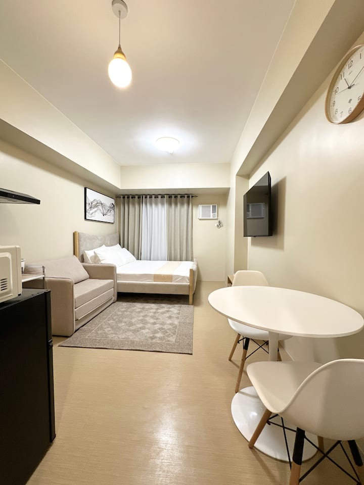 Condo In Cagayan De Oro City/8f Avida Tower Aspira - Cagayan de Oro