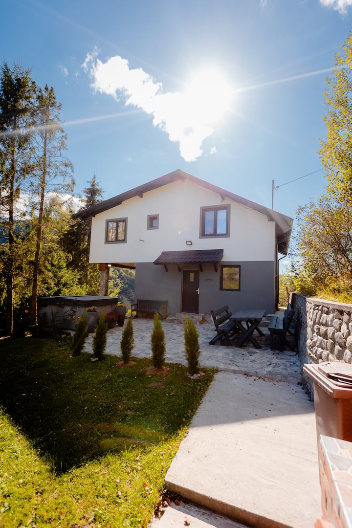Casa Familiei - Your Home In The Mountains - Dâmbovicioara