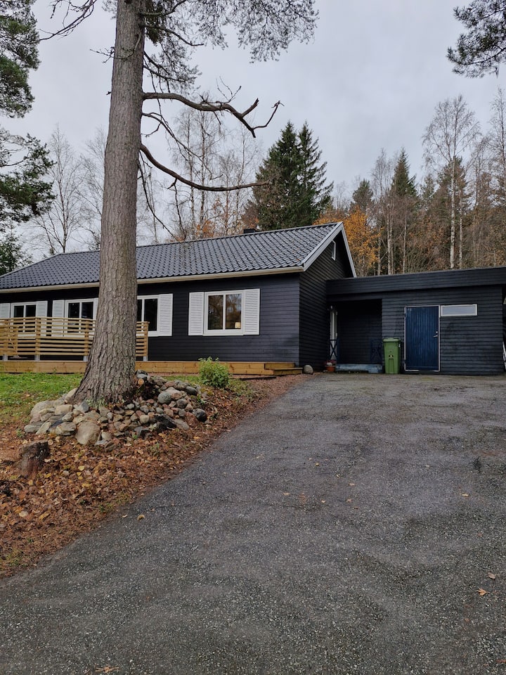 Mysigt Och Totalt Renoverad Hus I Rätan - Sweden