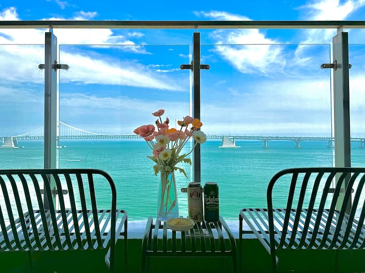 [슈퍼호스트]광안리도보1초/드론쇼직관/투베드/투룸/청결보장 - Busan