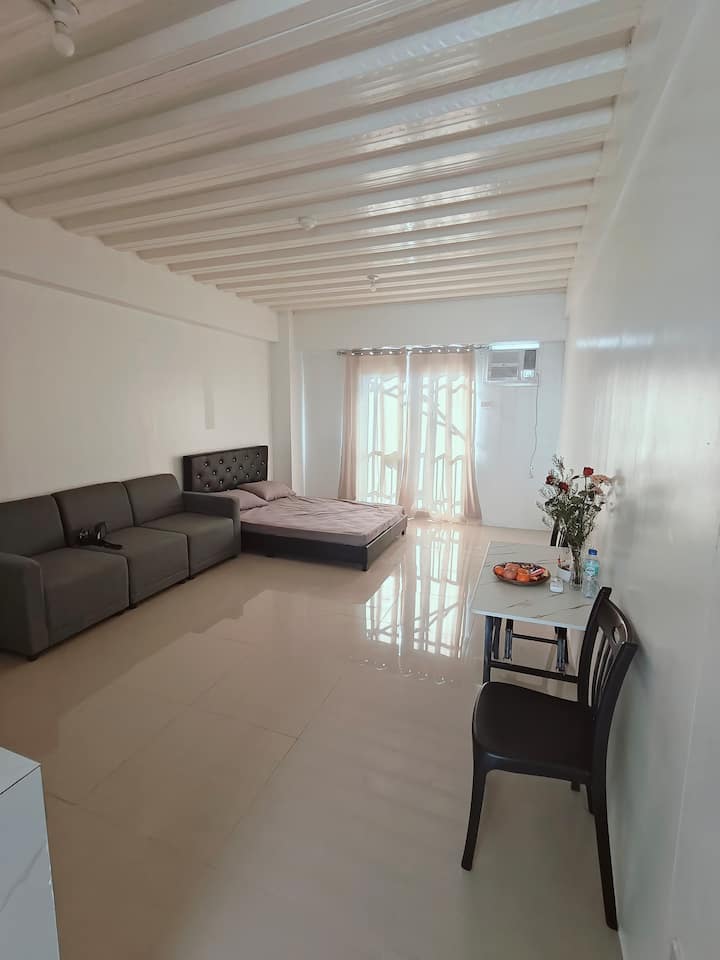 Studio For Rent Near Sand Dunes Laoag City - Laoag City