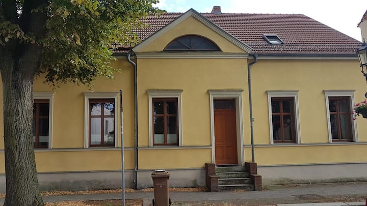 The Farmhouse - A Teltow Gem - Teltow