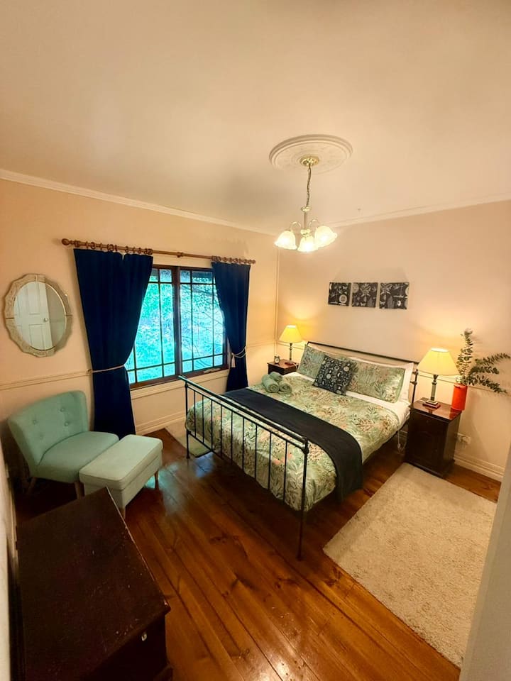 Korla Cottage, Leura Family And Pets Stay 5 Guests - Blackheath