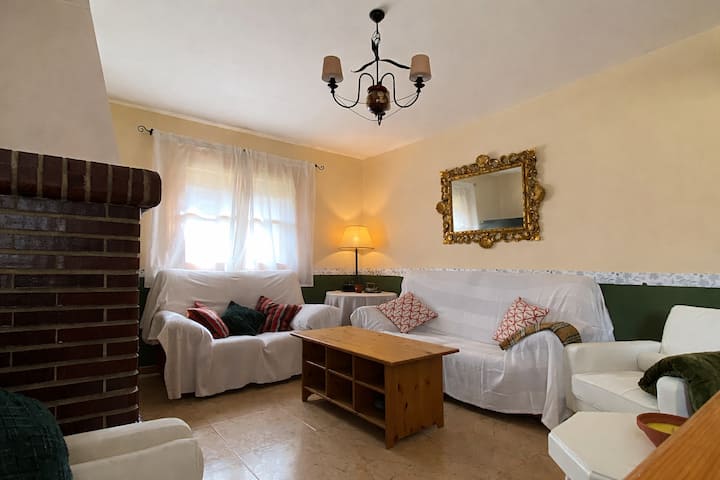 La Huella De Antolín - Nuévalos