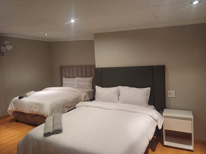 Family Room
Blackwood Guest House - Meyerton