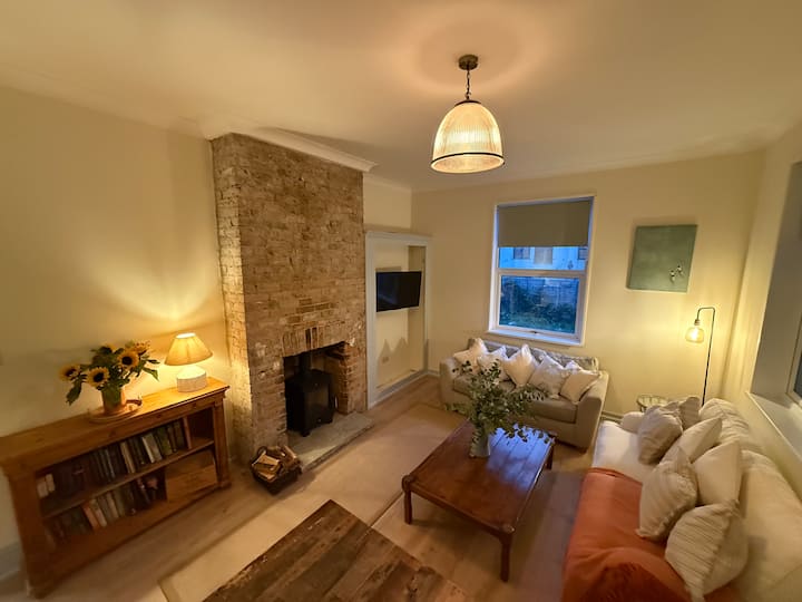 Margate Retreat, Log Burner, 5 Mins To Beach - Margate