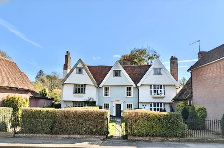Manor Cottage, The Green, Cavendish - Stanstead