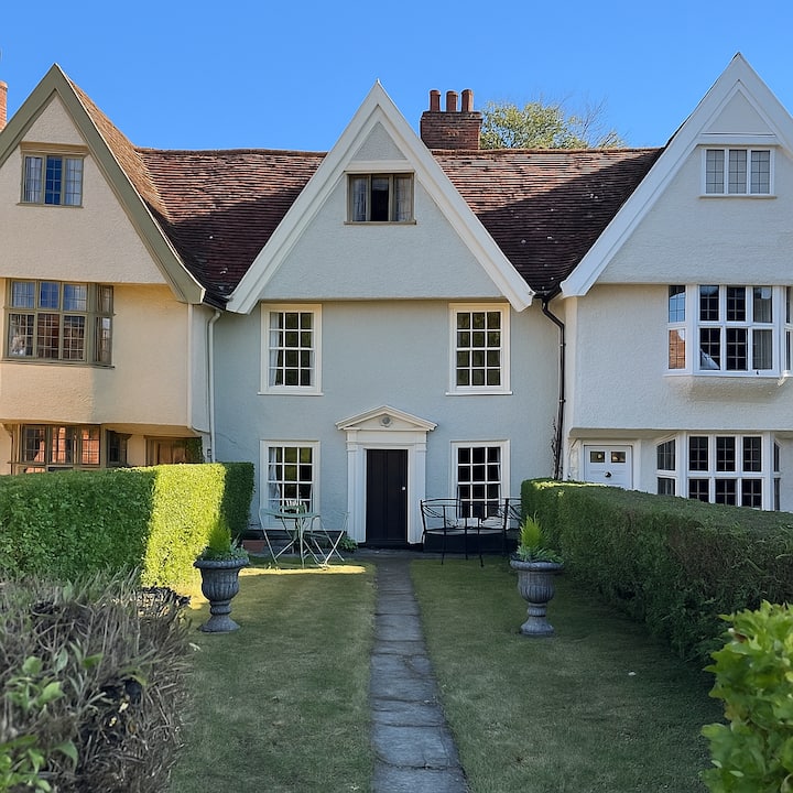 Manor Cottage, The Green, Cavendish - Long Melford