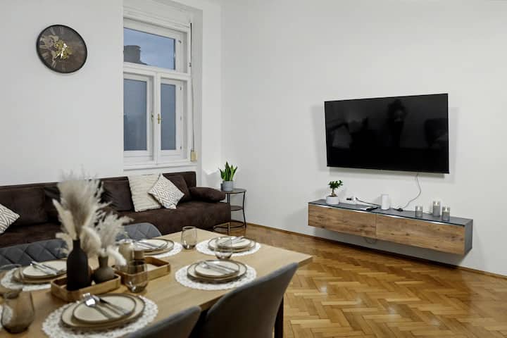 Zentrales Apartment In Graz | Stilvoll & Gemütlich - Graz