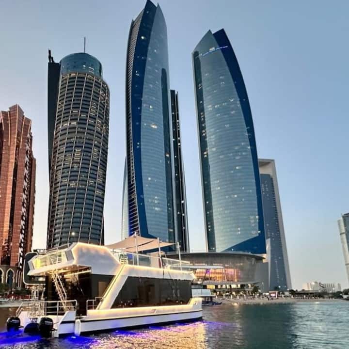 Beautiful View And Great Location - Abu Dhabi