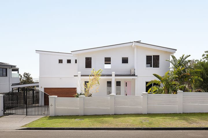 Bayscape. . . Your Beachside Escape - Dromana