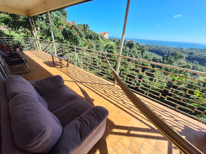 Harbour Breeze Retreat - Suva