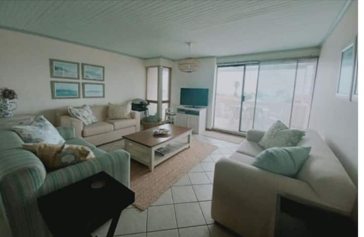 Laridae Getaway - Keurboomstrand