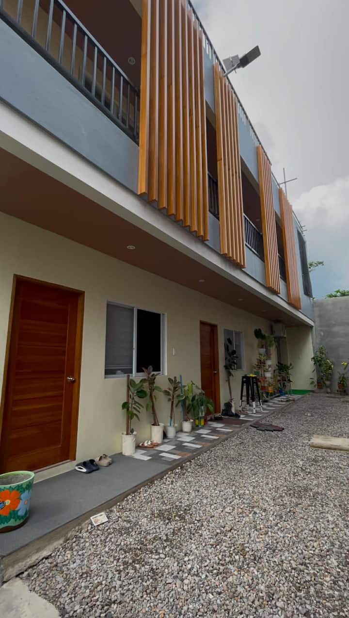 Tacloban Room, Near Airport & Robinsons (9-mins). - Palo
