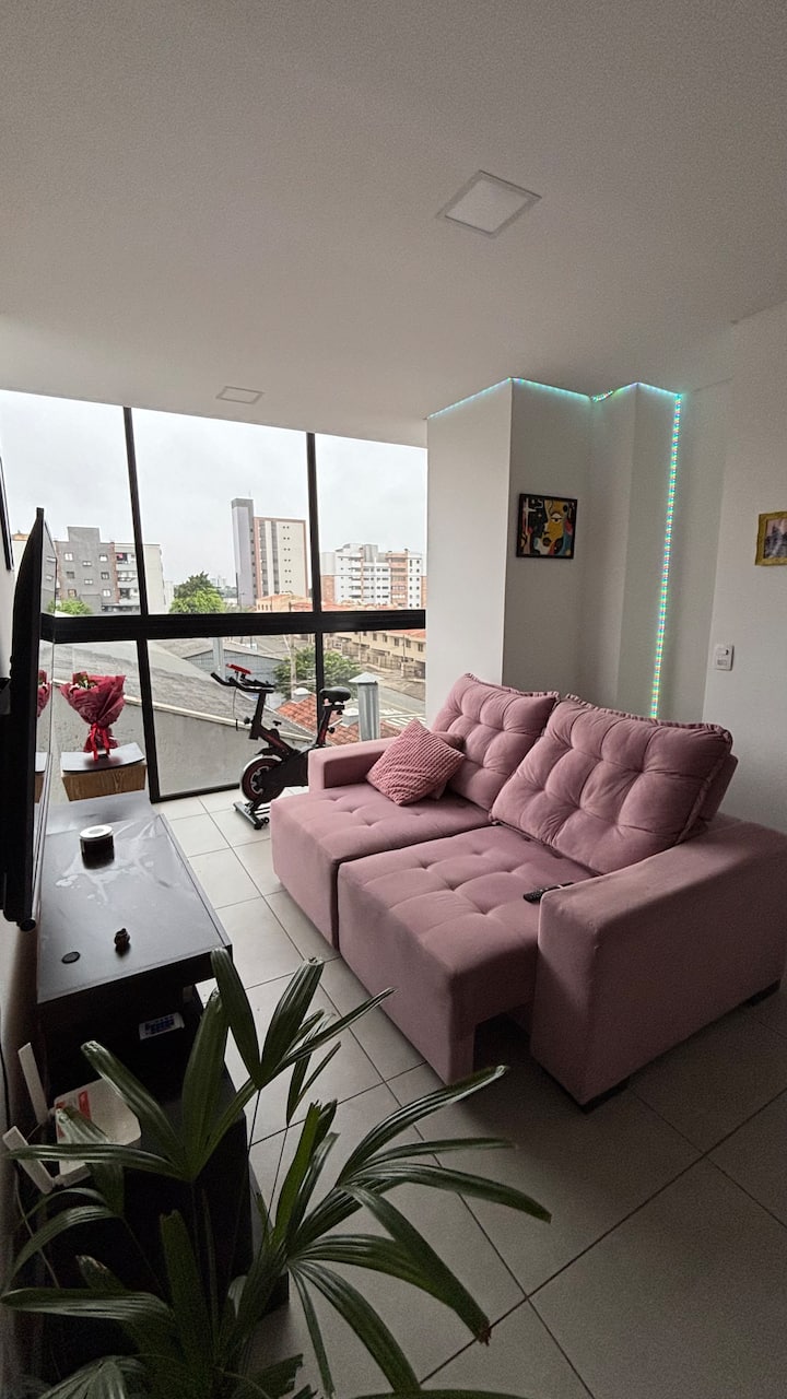 Apto Centro • 1min Do Shopping. 10m Do Aeroporto - São José dos Pinhais