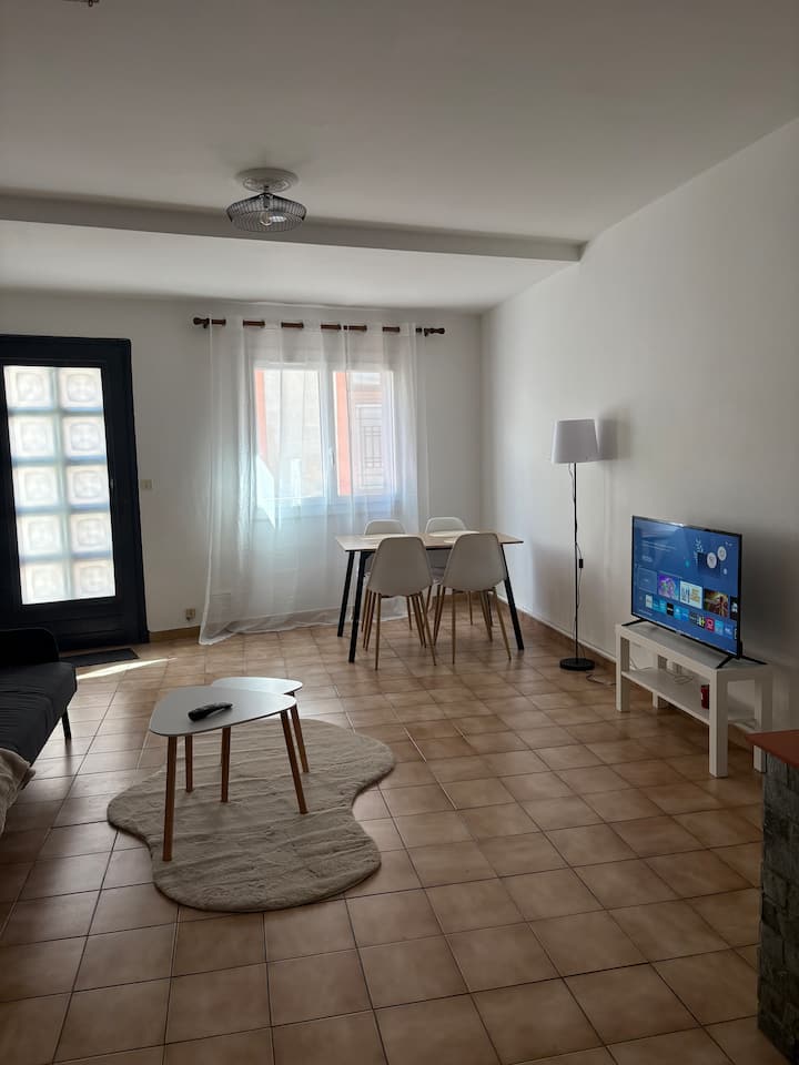 Maison De Village Moderne Et Cosy 2-4 Personnes - Saint-Jory