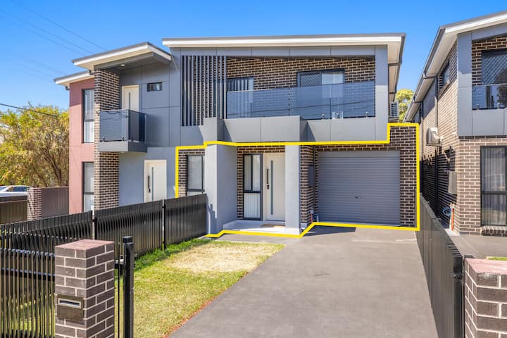 Cosy Boyd 3 - Liverpool