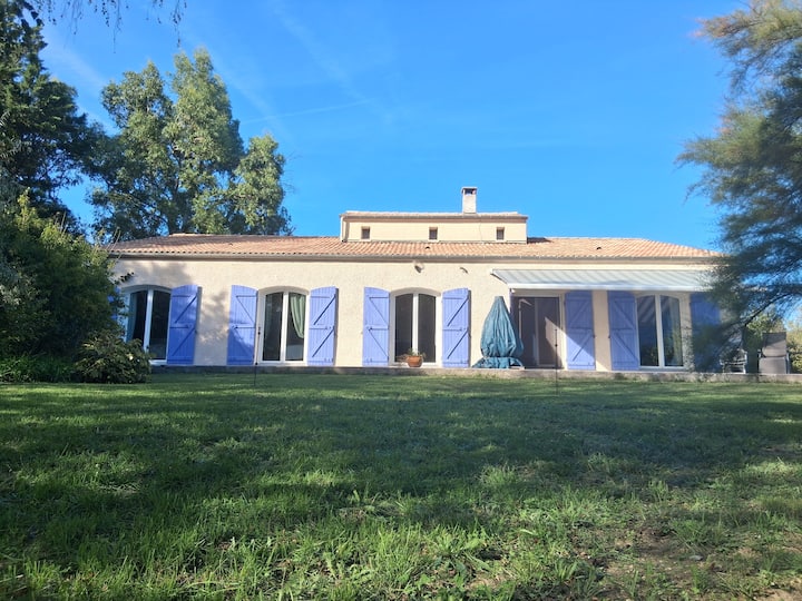 Belle Demeure, Spacieuse, Au Coeur De La Provence. - Sisteron