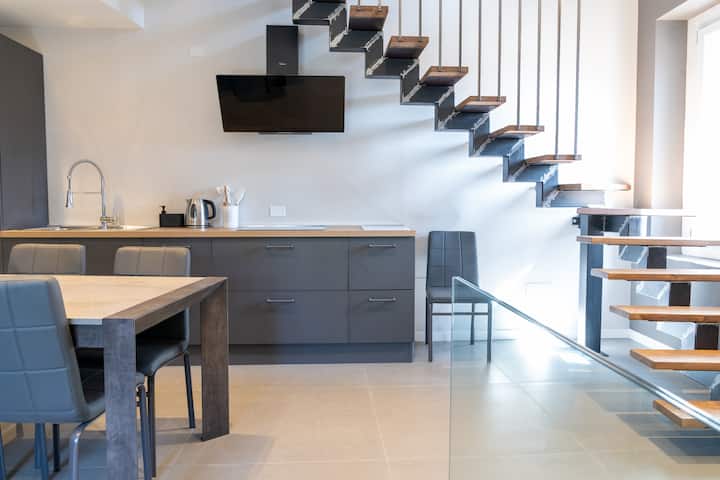 Il Giglio Apartment 3 (Parking) - Desenzano del Garda