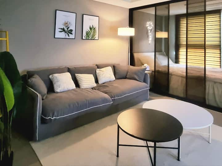 :문스테이 ¤고층오션뷰¤투룸¤퀸침대2¤풀옵션¤주변편의시설¤반달섬¤오이도¤대부도 /연박할인 - 선부