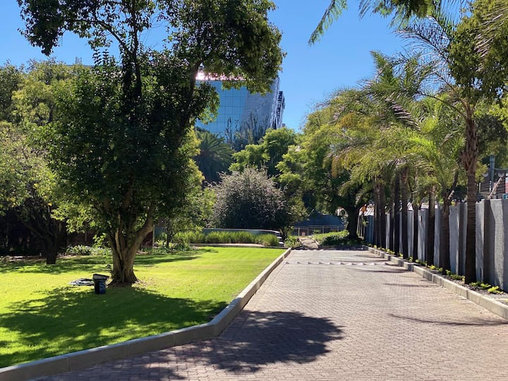 3-bedroom | Secure Estate | Prime Spot | Sandton - Alexandra, South Africa