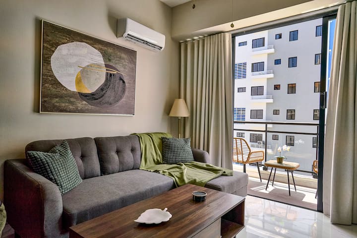 Apartamento Elegante Con Balcón En Santo Domingo - Santo Domingo