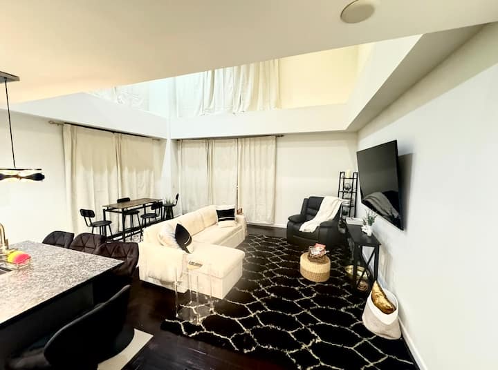 Classic Loft! 2br/2.5ba! Ny Skyline! 30 Min To Nyc - 