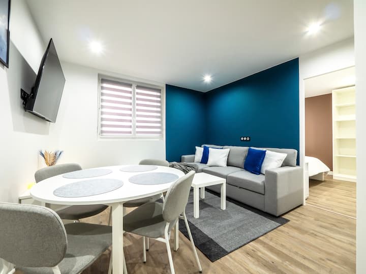 T2 Clim Cosy Calme & Moderne-lyon Parking+tram. T4 - Saint-Fons