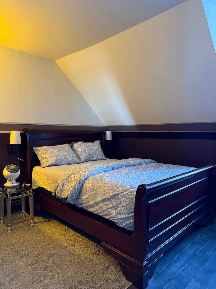 The Golden Maple Suite - Gander