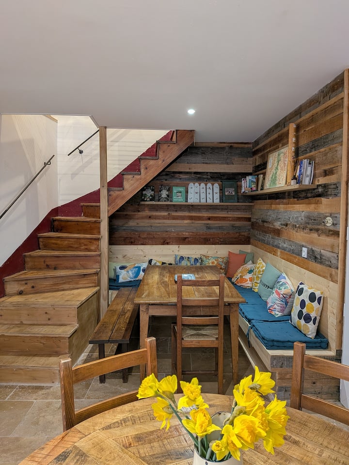 L'escale, L'auberge De Tous Les âGes - Bourdeaux