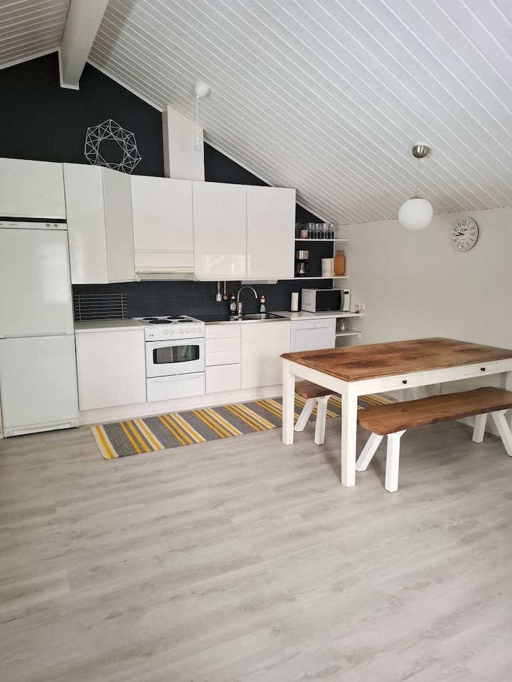 Asunto Pihapiirissä, Omassa Rauhassa. - Nurmijärvi