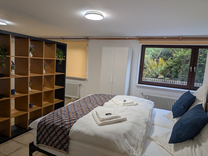 6 Bed Flat (Garden & Parking) 15 Min To Düsseldorf - Kaarst