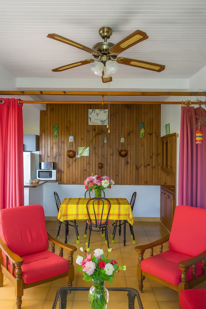 Villa T2 Schoelcher 800m Mer – Terrasse & Bbq Clim - Fort-de-France