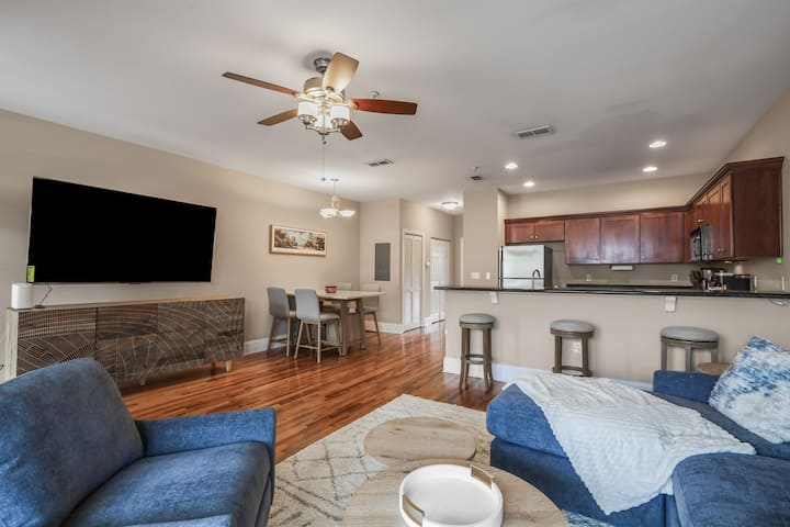 Luxury 1 Br Condo In All Saints/collegetown - Tallahassee