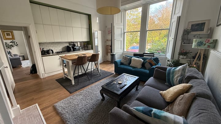 Lark Lane/sefton Park Classic 1 Bed Victorian Apt - Liverpool