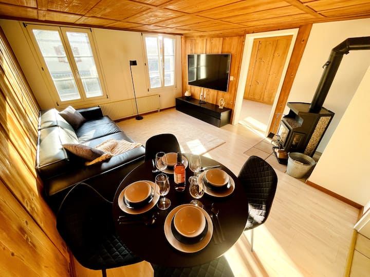 -The Urbanist- Cozy Free Parking Fast Wifi - Interlaken