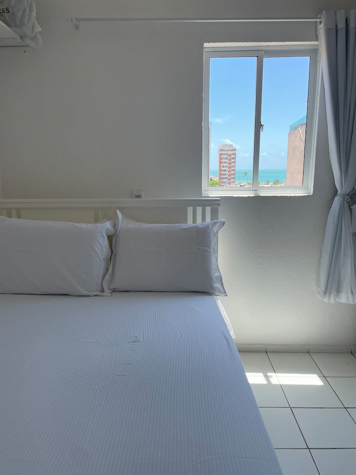 Apartamento Na Praia De Iracema. - Fortaleza