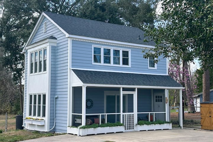 The Birdhouse - Washington