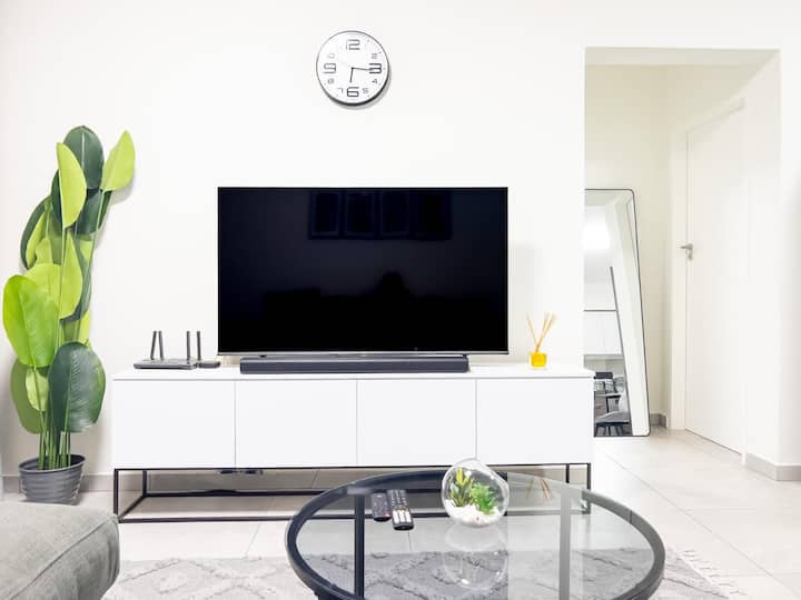 Better Green Views Near Or Tambo Airport - Boksburg