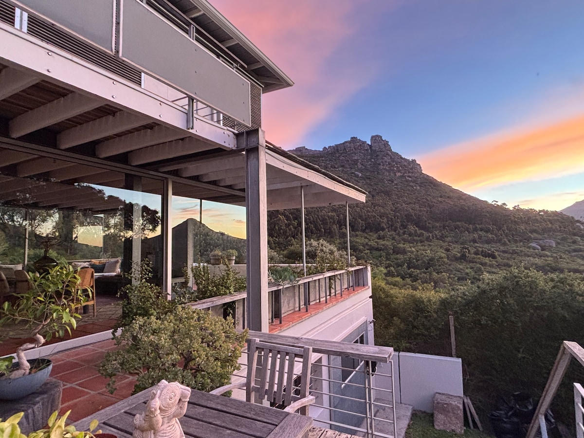 Sunstruck - Mountain Retreat in Hout Bay - Houses for Rent in Cape Town ...
