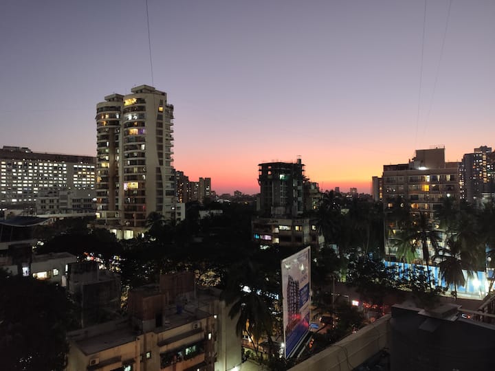 Central 2bhk Near Kokilaben, Nesco, Airport, Juhu - Mumbai